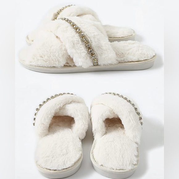 Shoes | Nwt Luxury Fuzzy Crossband Rhinestones Slippers | Poshmark